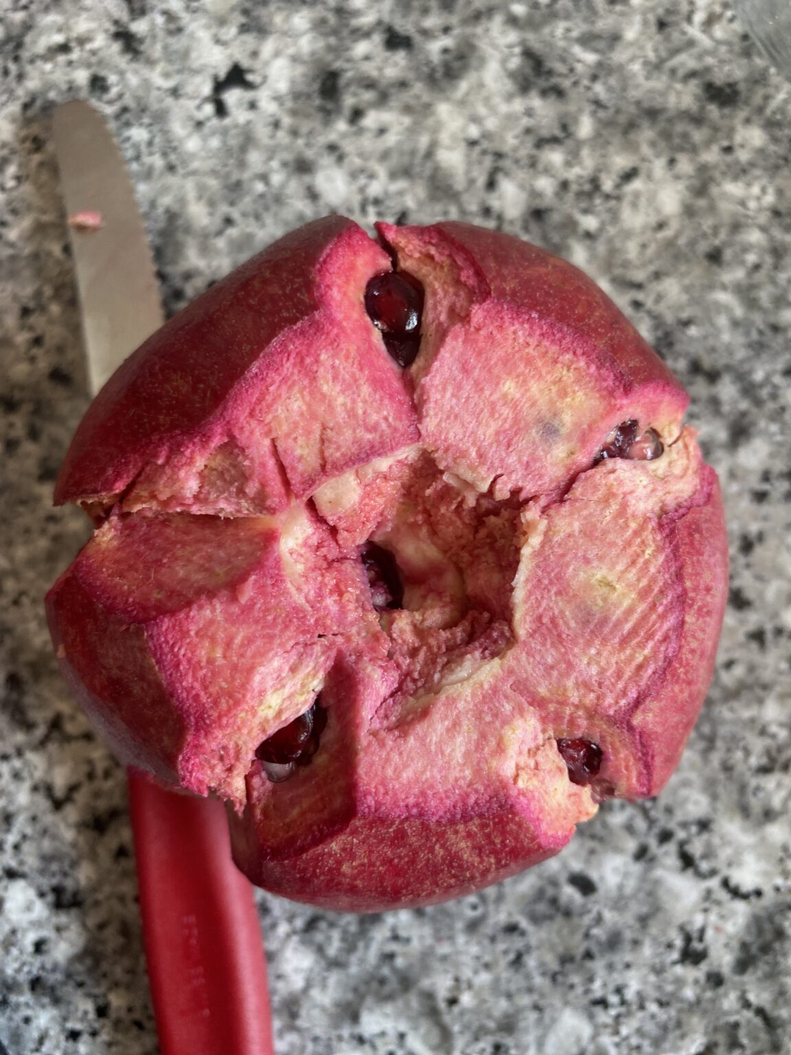The BEST Way to Peel a Pomegranate - Two Peas in Two Pods
